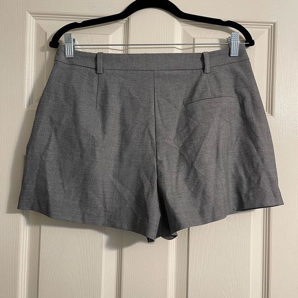Zara | Skirts | Zara Gray Skort | Poshmark